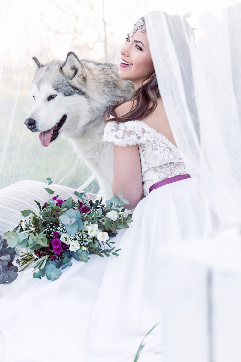 Hochzeit im Frühling ~ Hochzeitsinspiration mit Husky